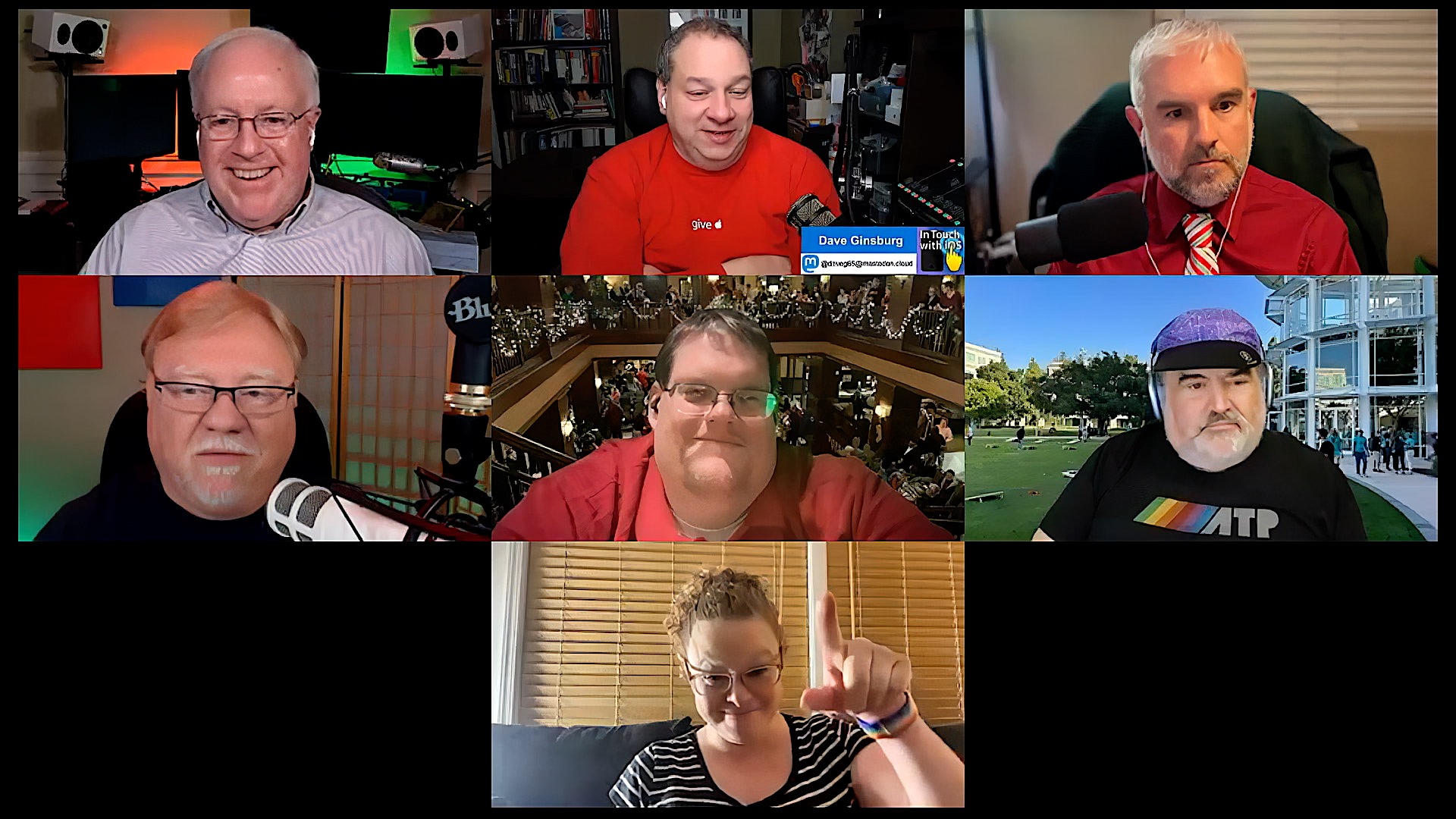 MacVoices #23320: MacVoices Live! - Apple Loses TestFlight Data; Adobe ...